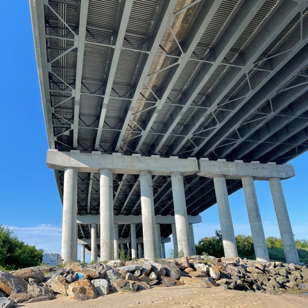 Mill Basin Bridge - Bridge in Brooklyn