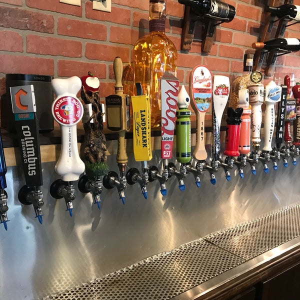 On Tap Bar And Grill Akron