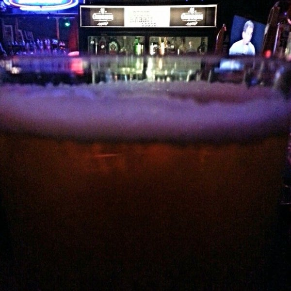 Ozzie Rabbit Lodge - Pub