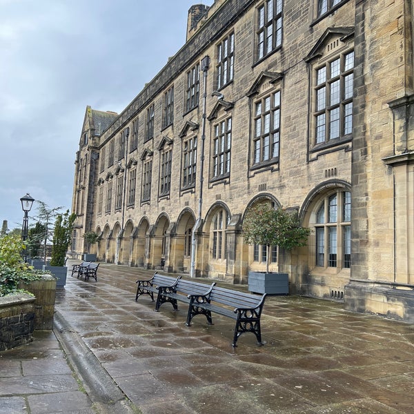 Bangor University - Main Arts Library - College Library