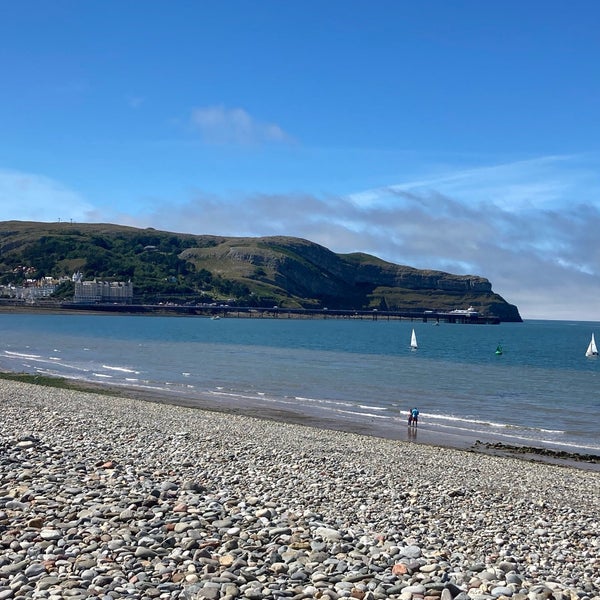 Llandudno Beach - Beach in Llandudno