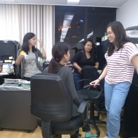 Photos at LV Locsin Building - San Lorenzo - 6 tips from 857 visitors