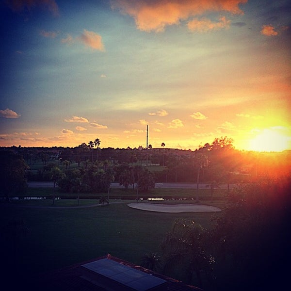 Isla Del Sol Golf Course - Golf Course in Isla del Sol