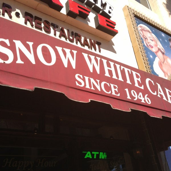 Snow White Cafe - Café in Hollywood