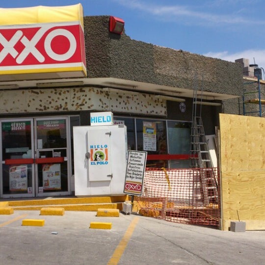 Oxxo - 3 tips from 180 visitors