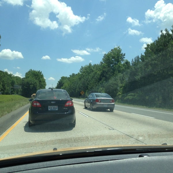 Interstate 64 at Exit 243 - 4 tips