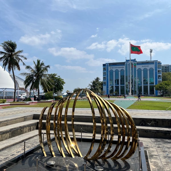 Republic Square - Park in Henveiru