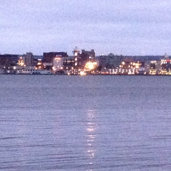 Perry Monument - 6 tips