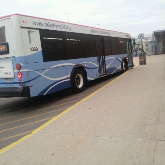 Rivertown Walmart Bus Stop - 4542 Kenowa Ave, Grandville, MI 49418