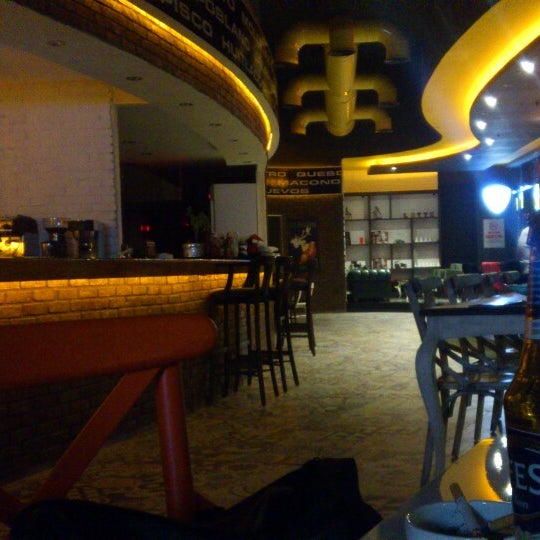 The Lotte Cafe Bistro - Pub