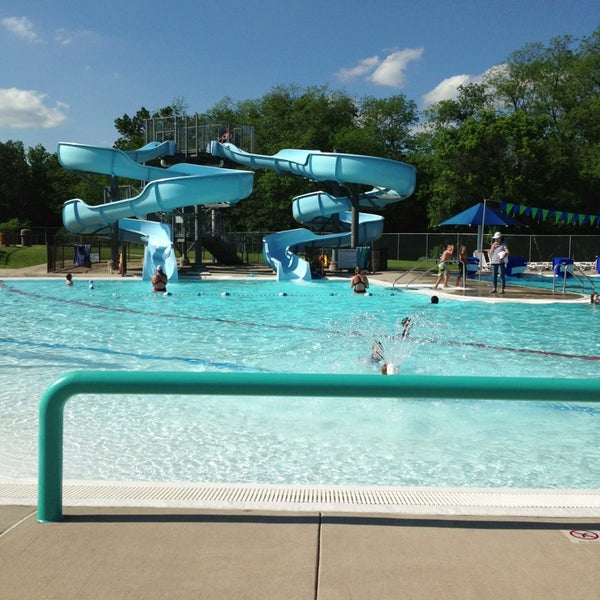 Walter R Bauman Aquatic Center - Swimming Pool