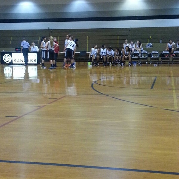 Cook Middle School - 2 tips from 122 visitors