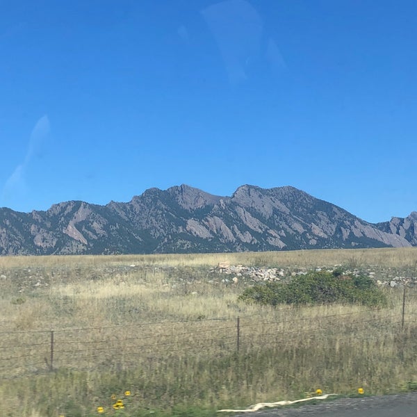 Flatirons Vista Trailhead - Park