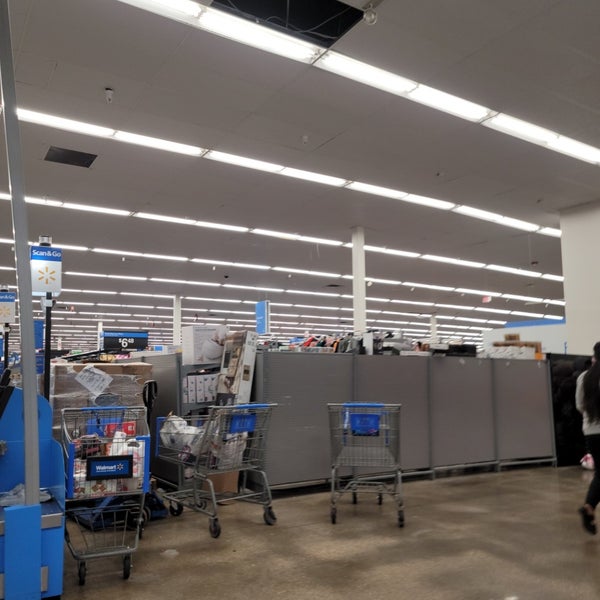 Walmart Supercenter - Big Box Store