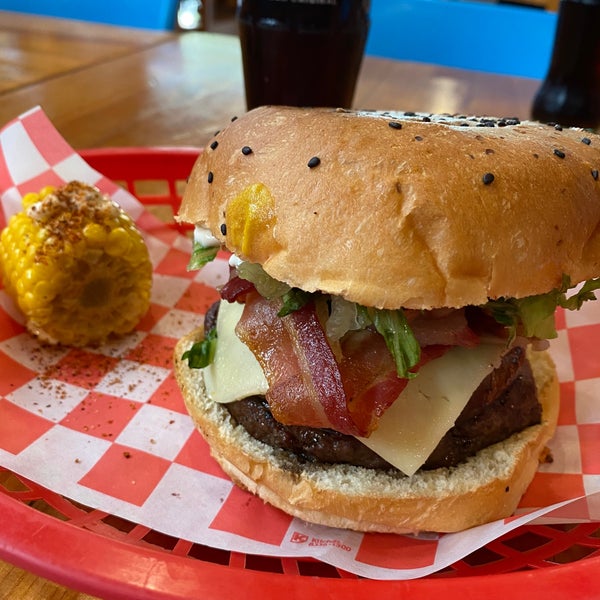 Branton Burguer And Grill - 24 tips from 319 visitors