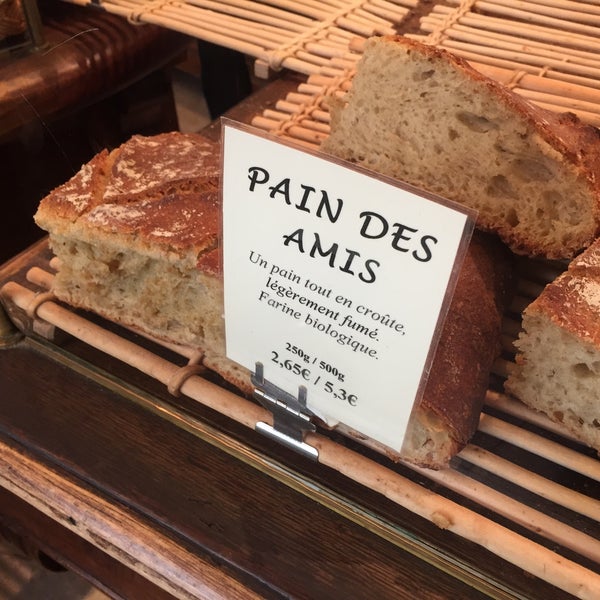 Du Pain et des Idées - Bakery in Porte Saint-Martin