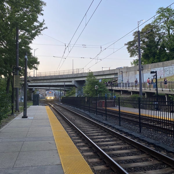 Cold Spring Lane Light Rail Station - Light Rail Station in Baltimore