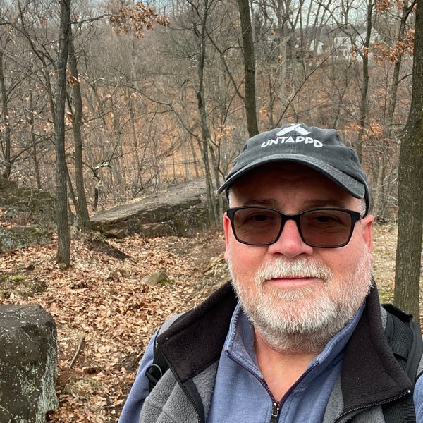 Turtle Back Rock - Park