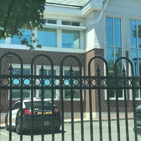 Maplewood Police Department - 1618 Springfield Ave