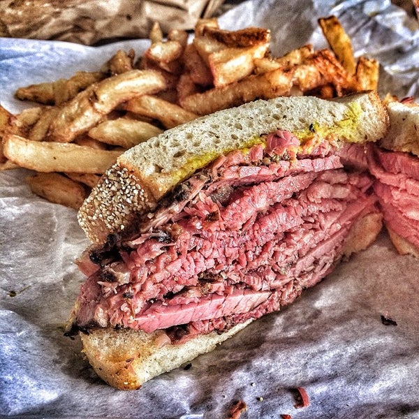 Snowdon Deli - Deli / Bodega in Snowdon