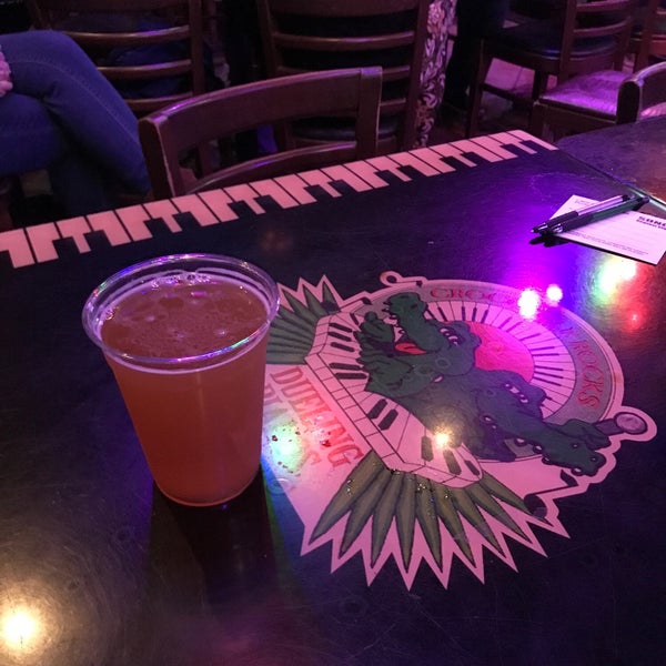 Crocodile Rocks Dueling Piano Bar - 23 tips from 2267 visitors