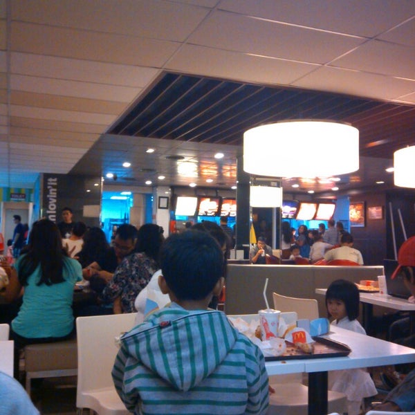 McDonald's / McCafé - 161 tips