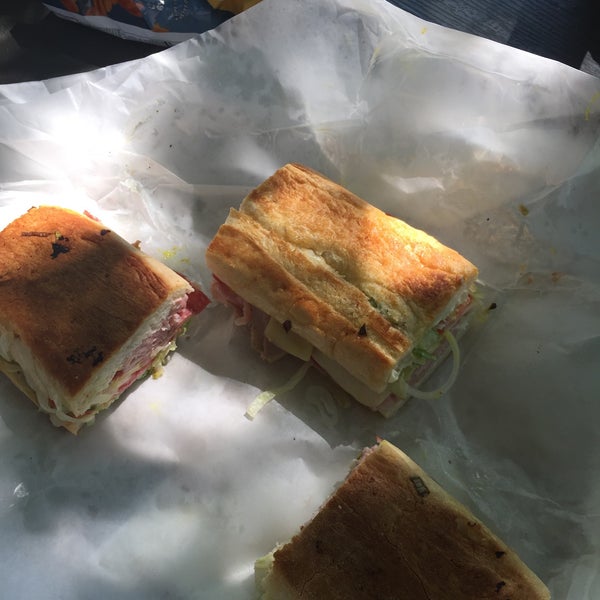 Larry's Deli - 12 tips