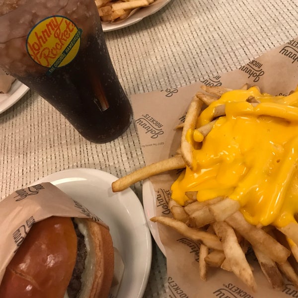 Johnny Rockets - Burger Joint