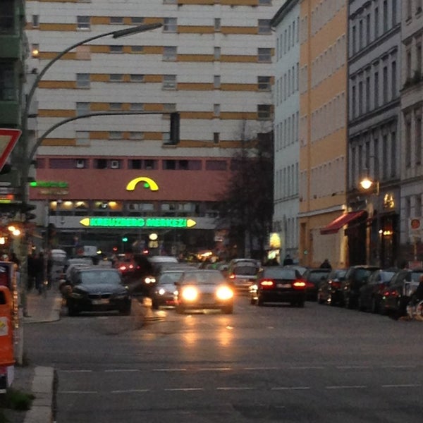 Zentrum Kreuzberg | Kreuzberg Merkezi - Building in Kreuzberg