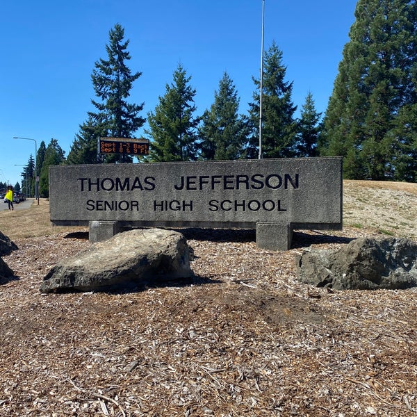 Photos at Thomas Jefferson Senior High School - 171 visitors