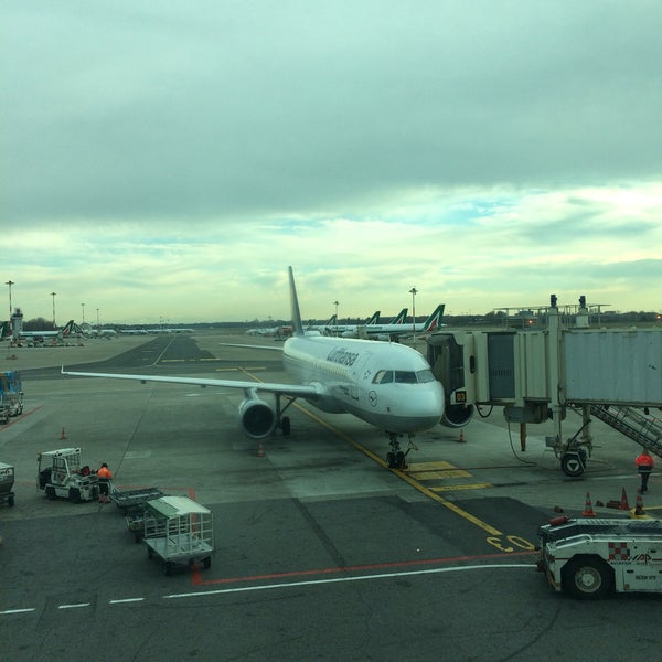 Gate A19 - Piano 1 - Segrate, Lombardia
