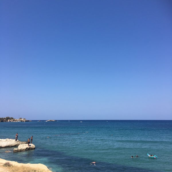 Λιμανάκια (Limanakia) - Παραλίες Λιμανάκια