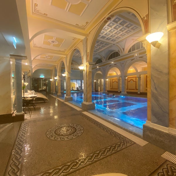Thermal Spa @ Grand Resort Bad Ragaz - Hotel Pool