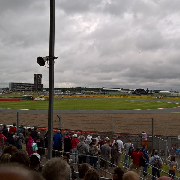 Photos at Luffield Grandstand - 8 tips
