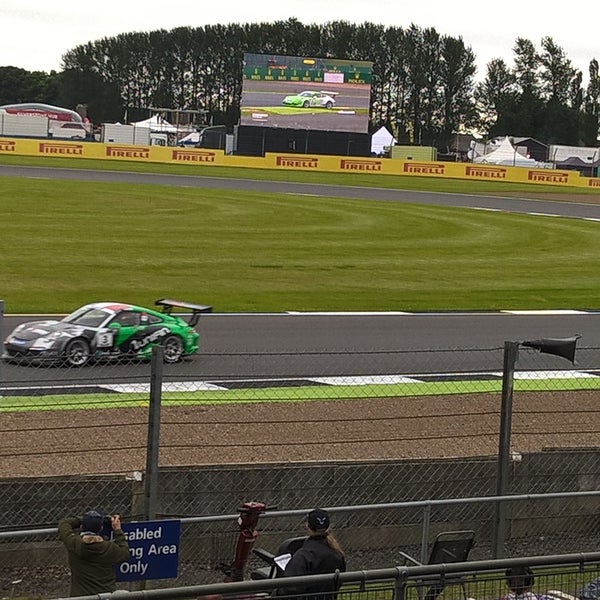 Photos at Luffield Grandstand - 8 tips