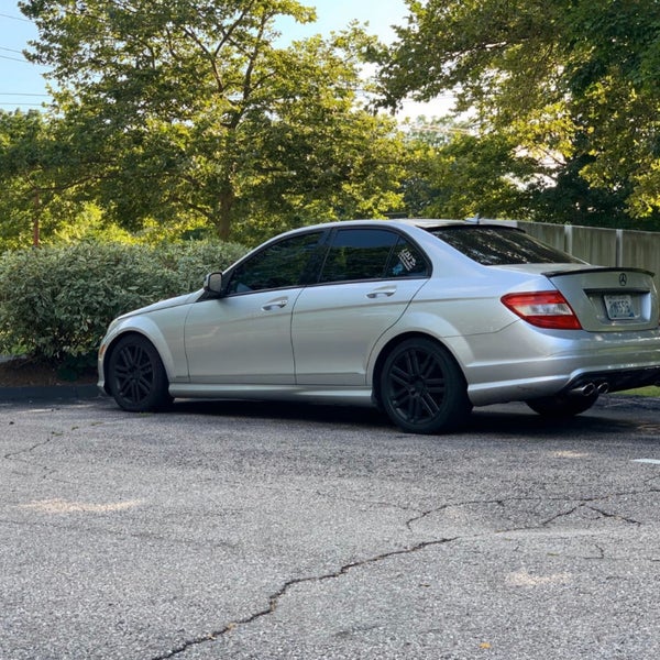 Mercedes-Benz of Warwick - 1 tip
