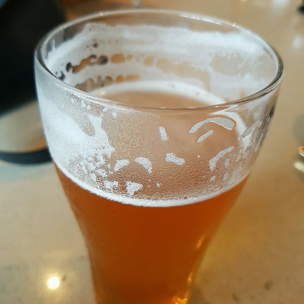 The Coolangatta Hotel - Pub in Coolangatta