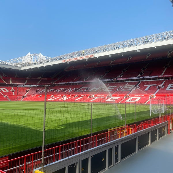 Photos at Manchester United Megastore - Souvenir Store