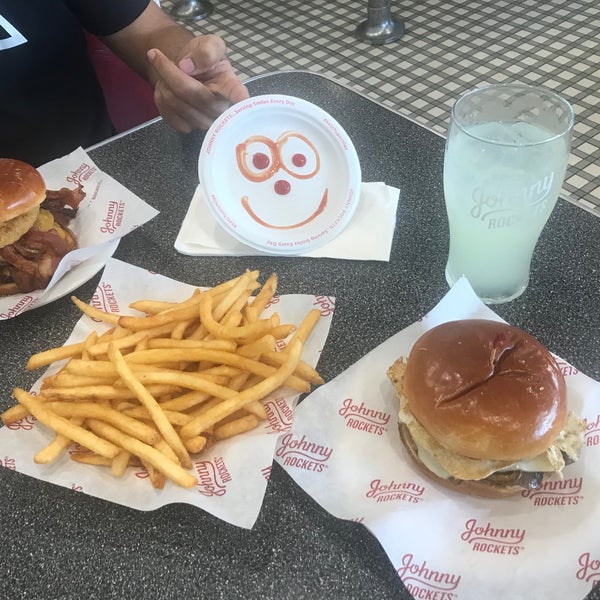Johnny Rockets - 36 tips from 1296 visitors