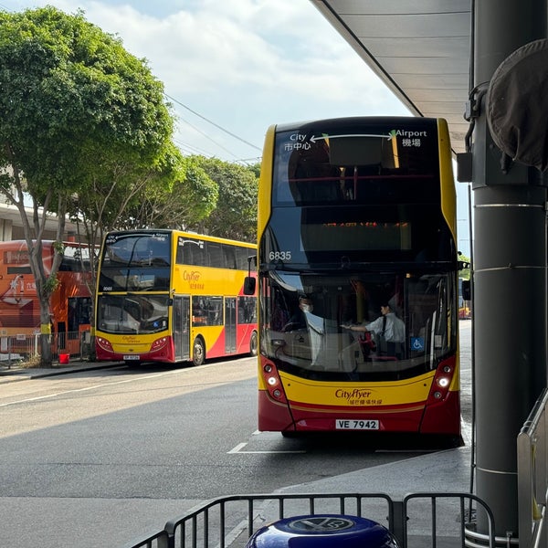 Citybus: Bus A21 Cityflyer Service