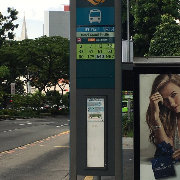 Bus Stop 01012 (Hotel Grand Pacific) - Downtown Core - 0 tips