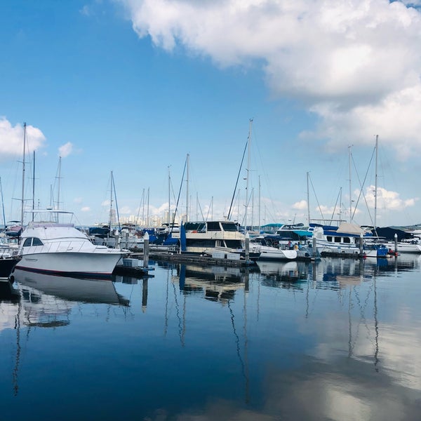 Raffles Marina Club House - Tuas - 19 tips