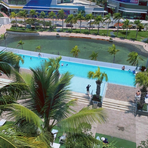 Infinity Pool - Swimming Pool