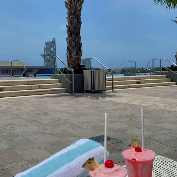 Infinity Pool - Swimming Pool