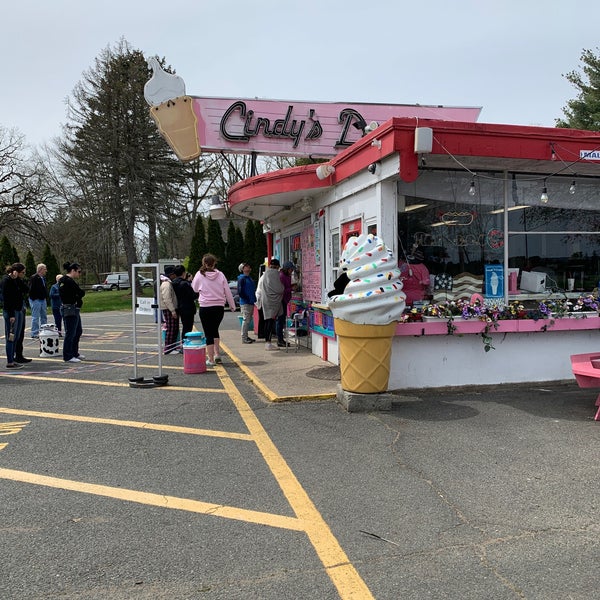 Cindy's Drive-In - Ice Cream Parlor