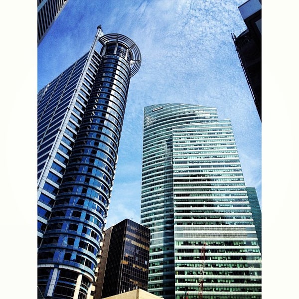 Raffles Place MRT Interchange (EW14/NS26) - Metro Station in Financial ...