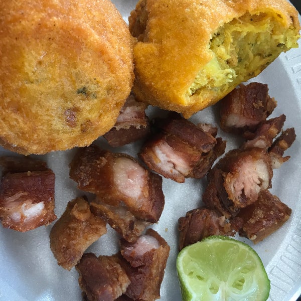 Caprichos Antioquenos Bakery - Bakery