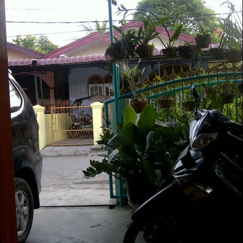 Jalan kapten muslim komplek bea cukai helvetia - Medan, Sumatera Utara