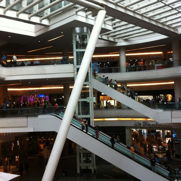 Photos at Reforma 222 - Shopping Mall in Mexico City, DF