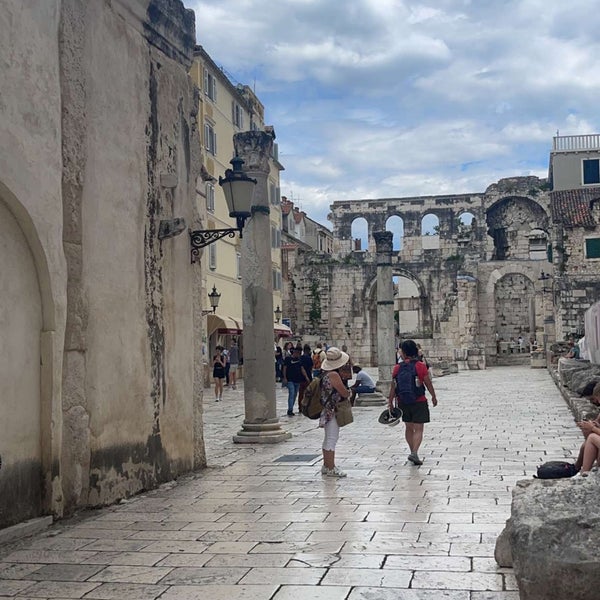 Split Old Town - Neighborhood